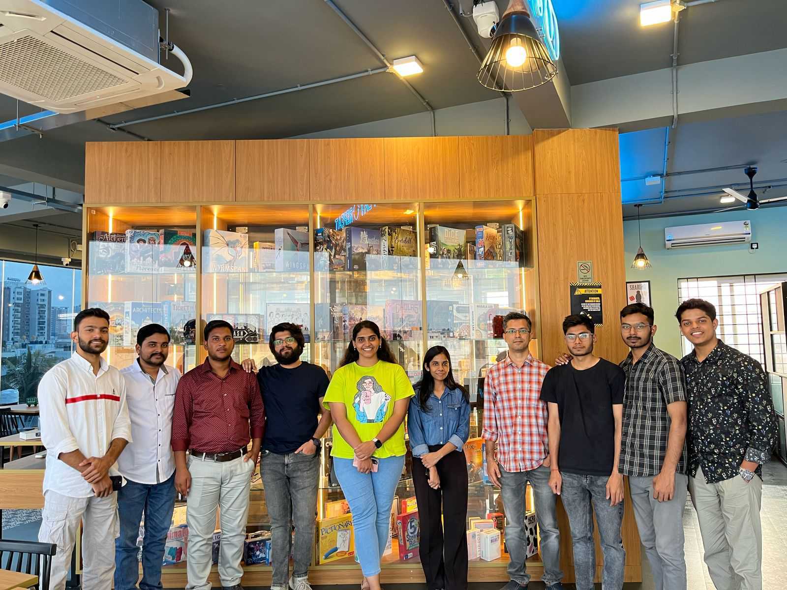 Kuvi Networks | Setup your own tech team in India